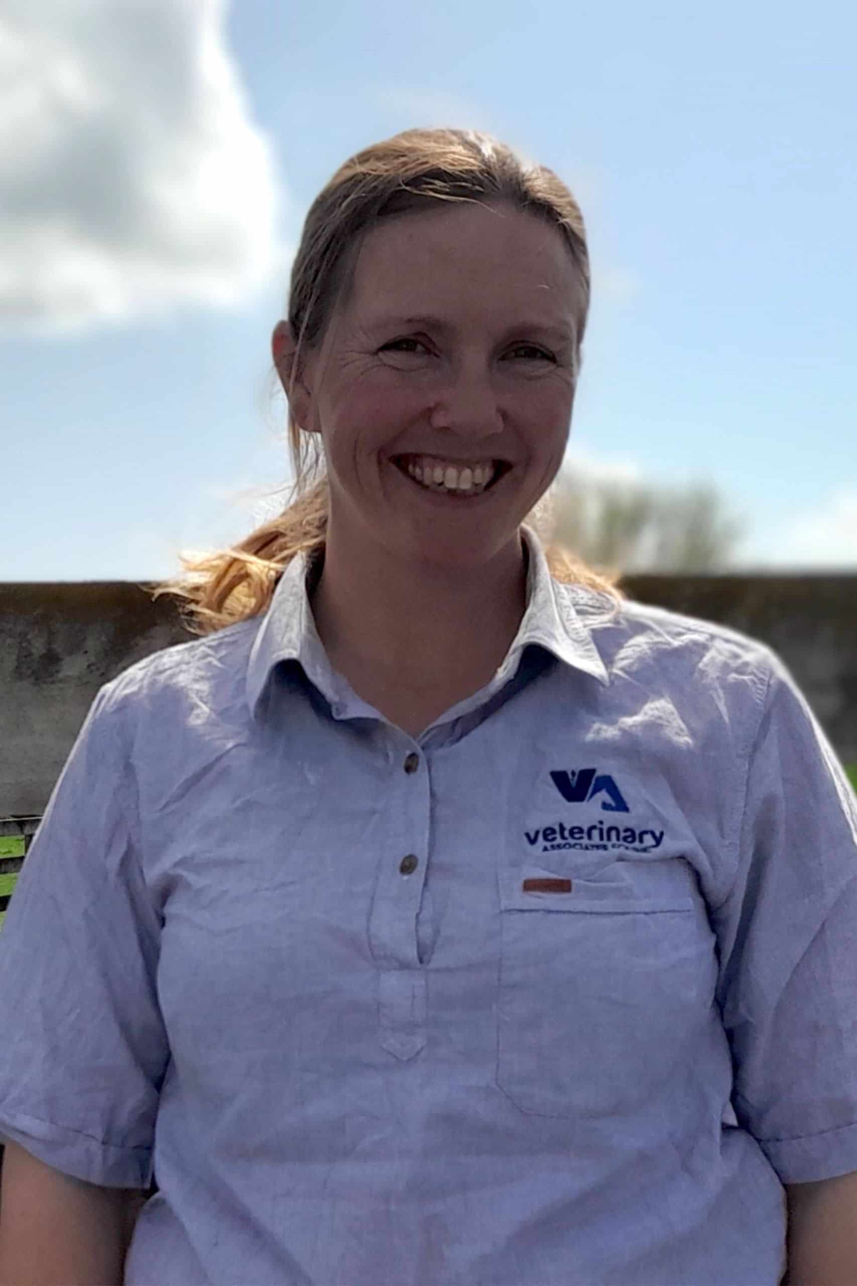 Meet the Team - Veterinary Associates Equine